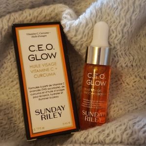 Sunday Riley | Skincare | Sunday Riley Ceo Glow Vitc Turmeric Face Oil ...